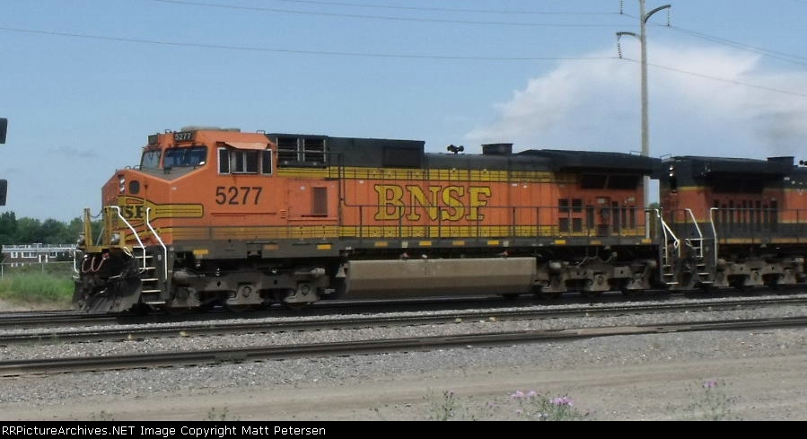 BNSF 5277